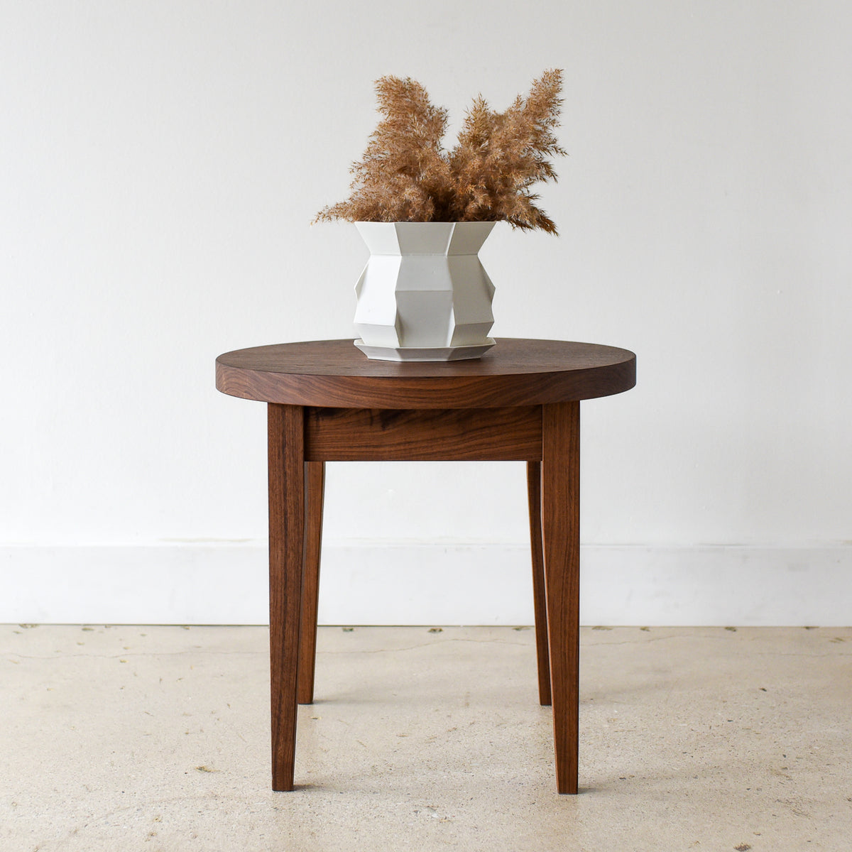 Round Taper Leg Accent Table - What WE Make