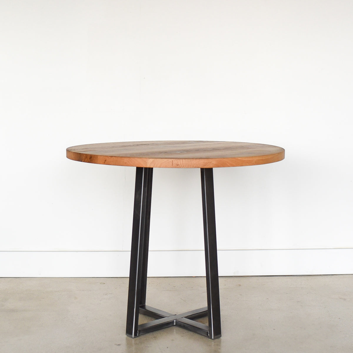 Round Industrial Reclaimed Wood Pub Table – What WE Make